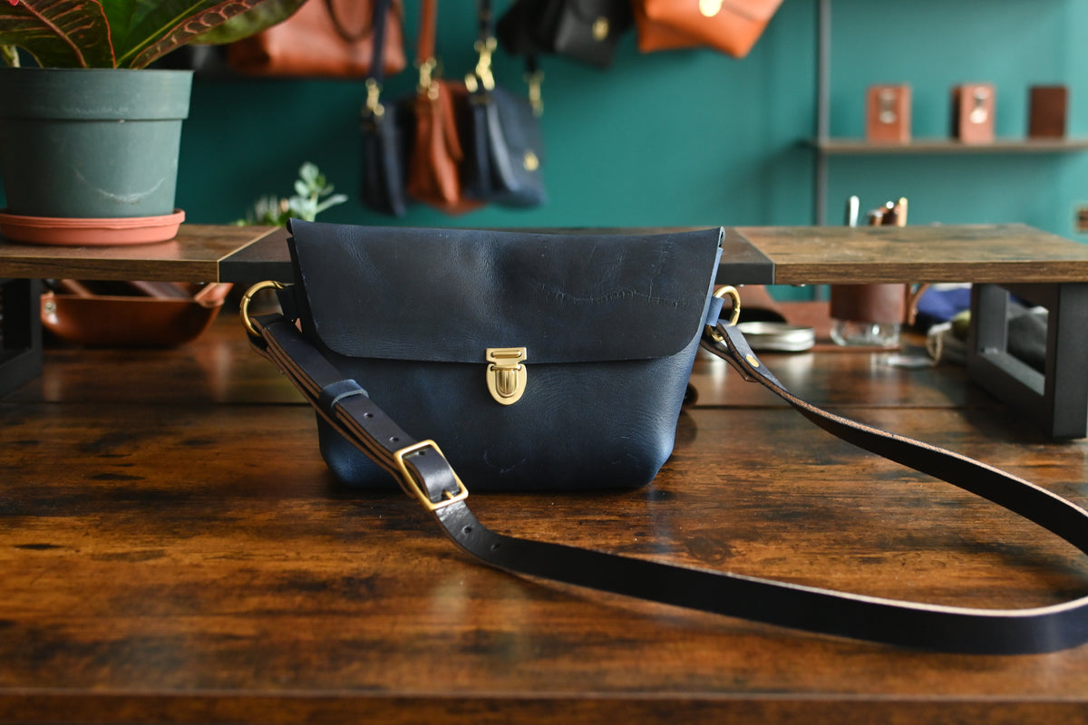 The Sling - Navy – Ansgar Leather Co